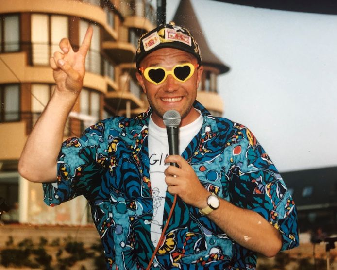 De zomerherinneringen van Geert Hoste: “Aan de voordeur van het casino ...