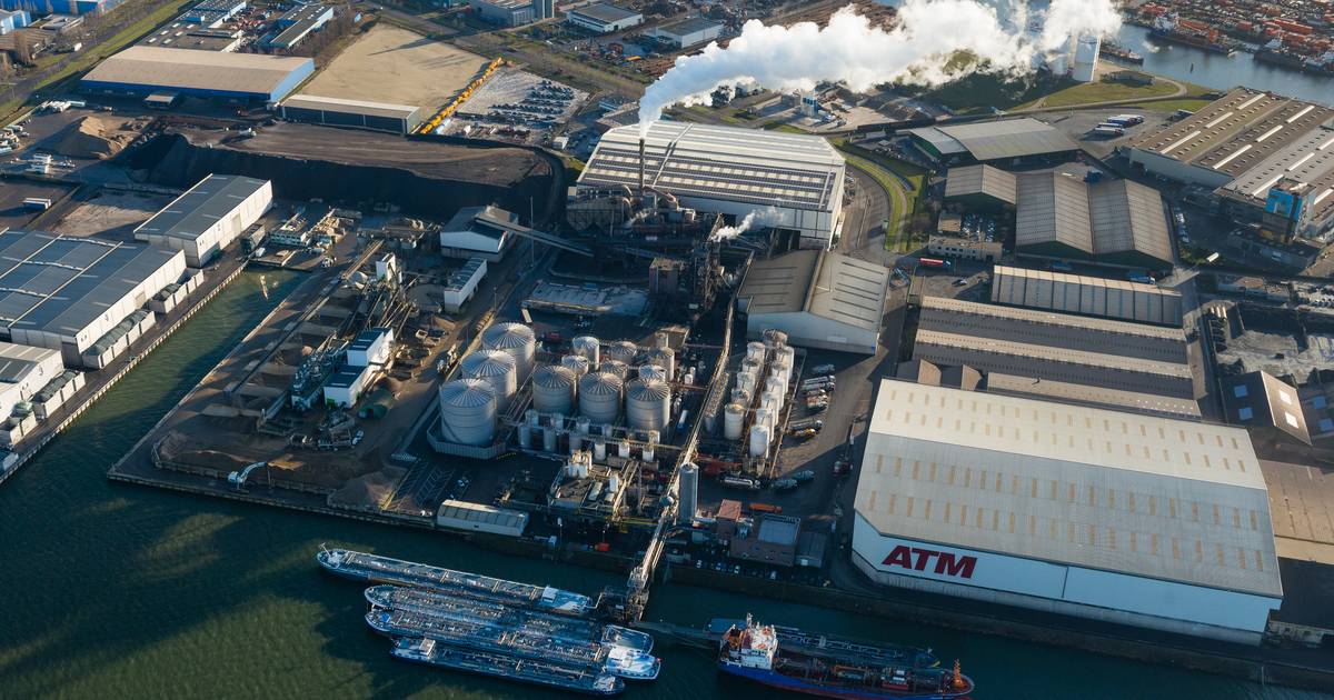 ATM Moerdijk krijgt dwangsommen voor leveren vervuilde grond | Moerdijk ...