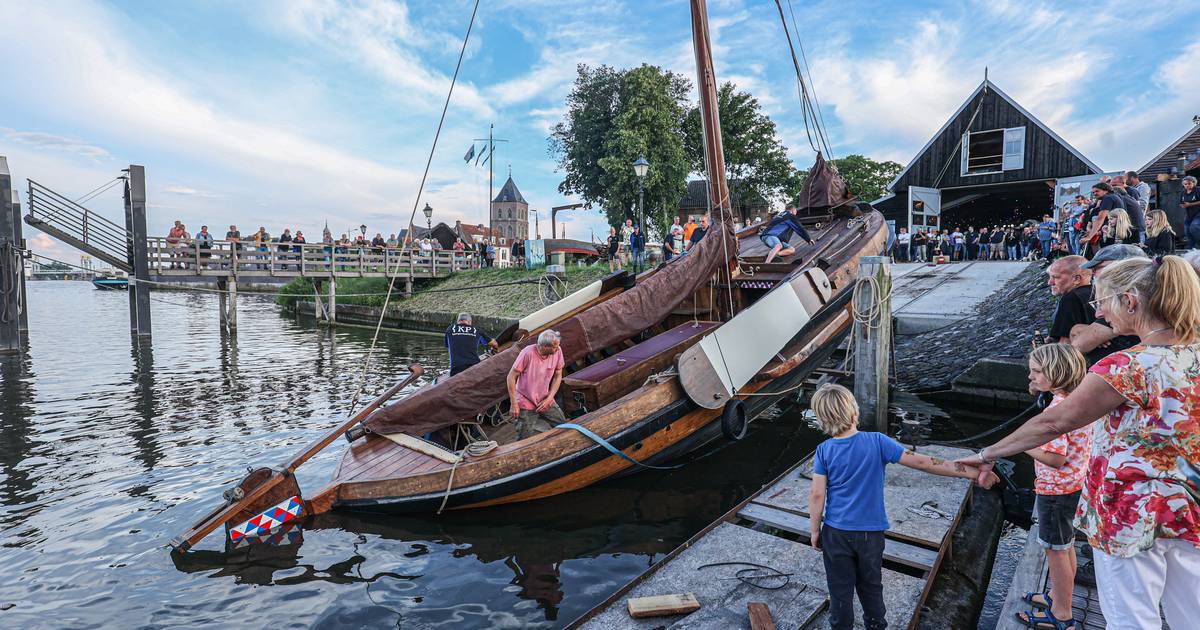 Botter te water, botterrace van start | Kampen | destentor.nl