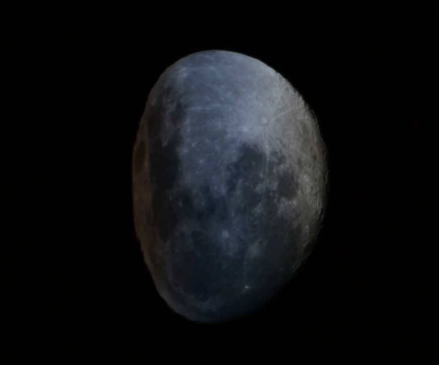 La Lune est plate! | Foto | 7sur7.be