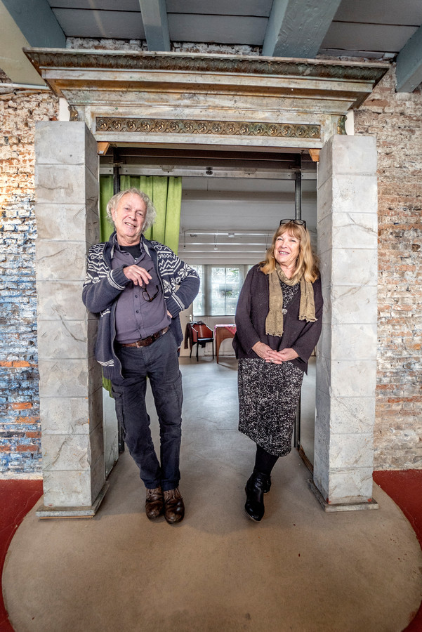 Loda woont praktisch haar hele leven in Delft, maar het avontuur is ...