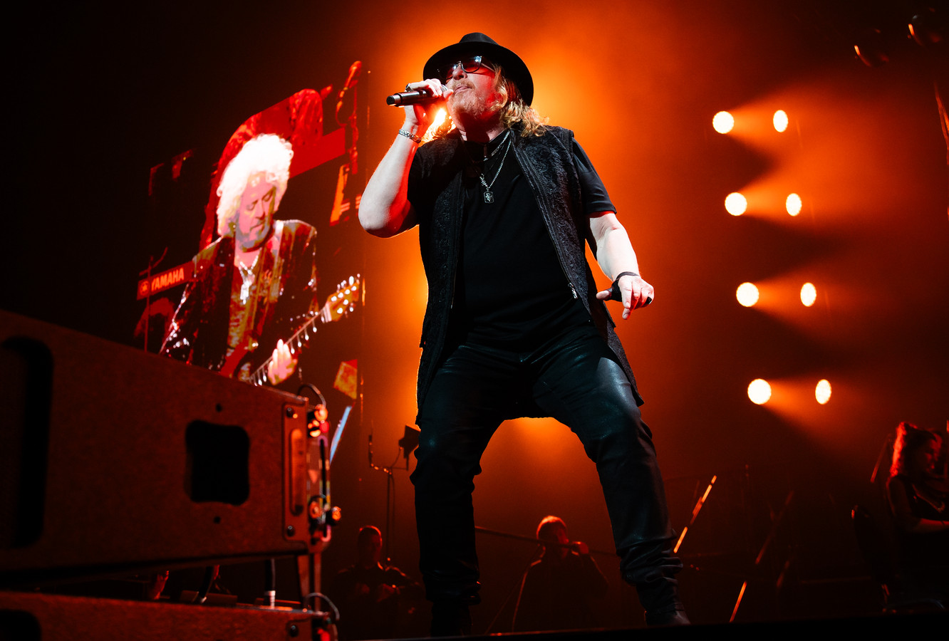 Schoon volk op verjaardagseditie Rock Zottegem: naast John Fogerty ook ...