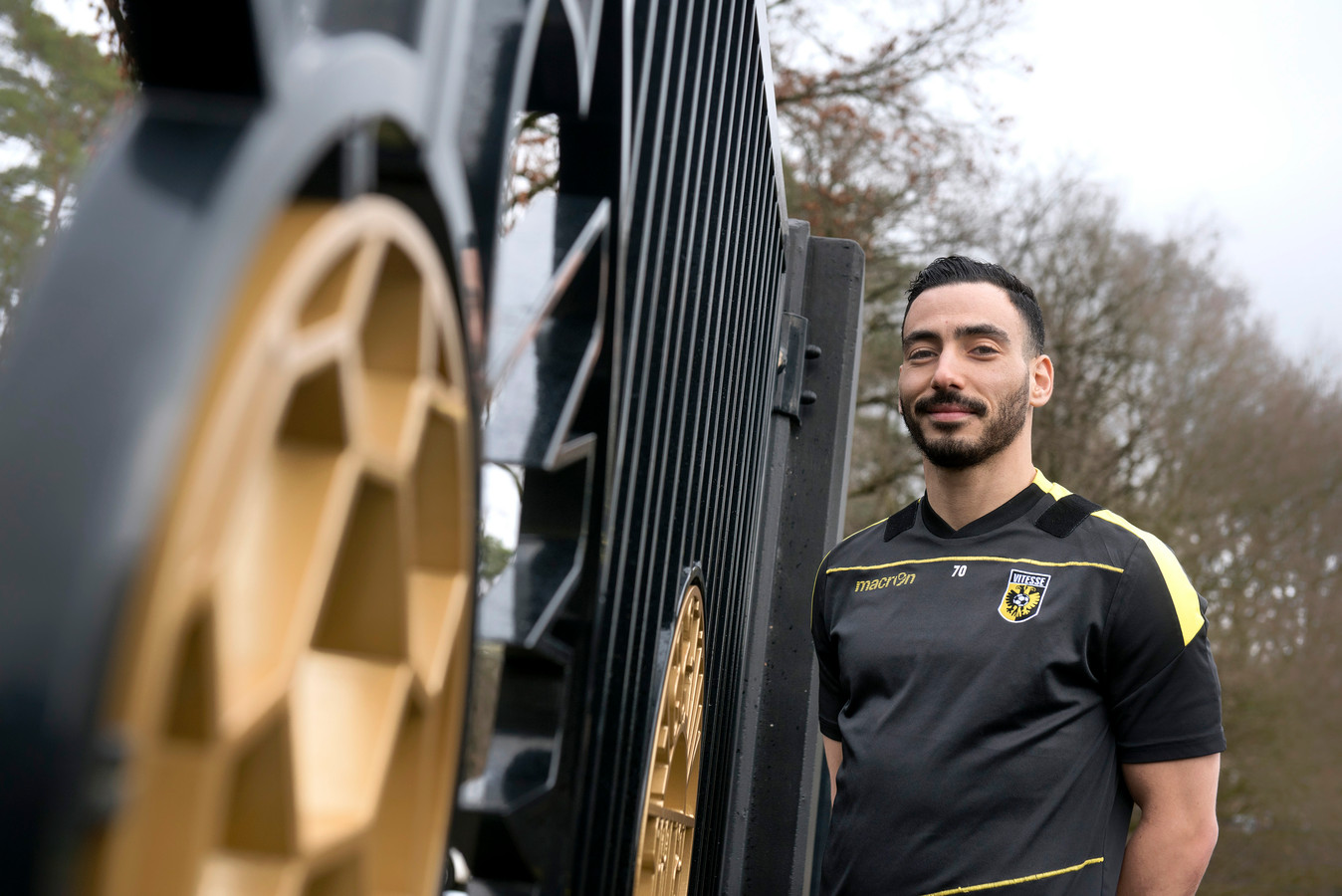 Contractopzeggingen in Arnhem: Vitesse holt de Nederlandse scouting uit ...