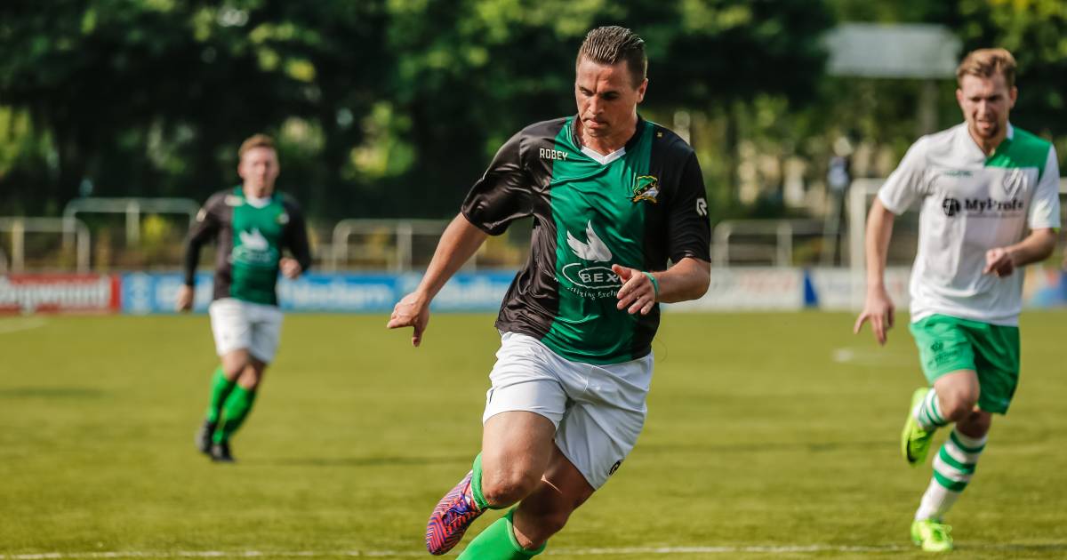 Verhoek redt DHC in blessuretijd | Regiosport Den Haag | AD.nl