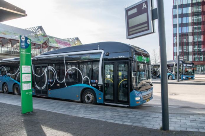 Bussen in Almere rijden weer: busvervoerder legde bussen stil door ...