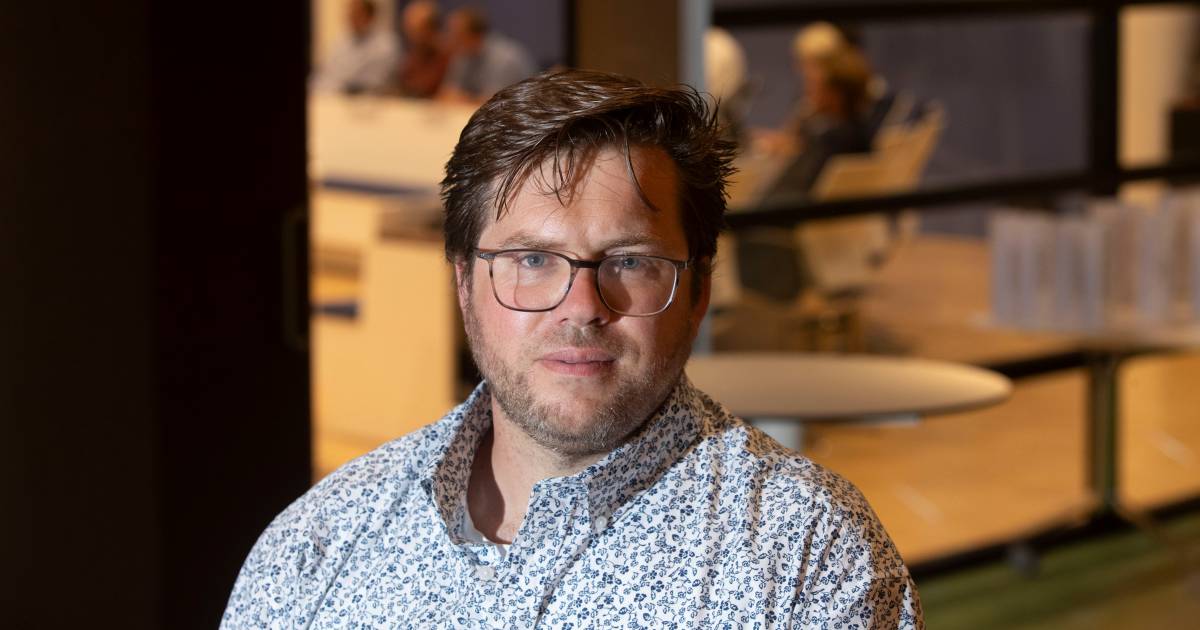 Na 17 jaar verdwijnt ‘nestor’ Jan Breur uit raad Veenendaal: ‘Wat vaker mijn kinderen ...