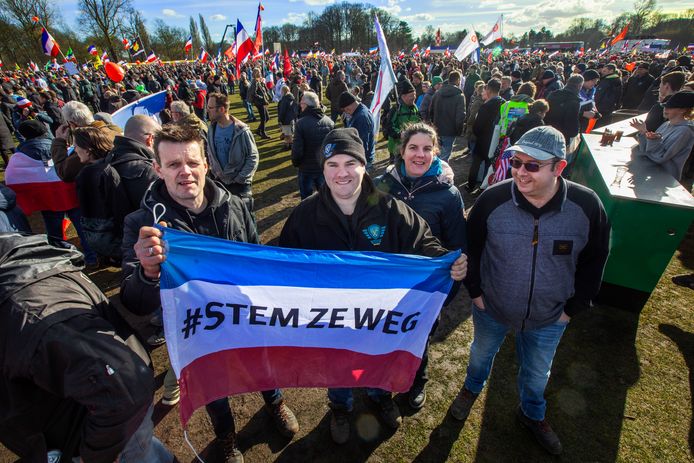 Op pad met protesterende boeren: ‘Nederland moet weten hoe radeloos wij ...