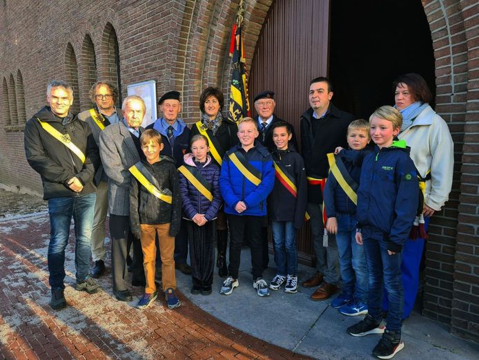 IN BEELD. Begijnendijk herdenkt oorlogsslachtoffers op 11 november ...