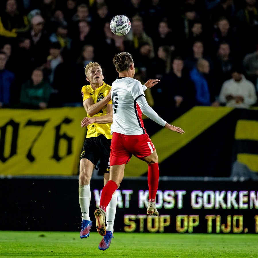 NAC scout fysiek sterke spits, blessure Boere valt mee | Foto | ed.nl