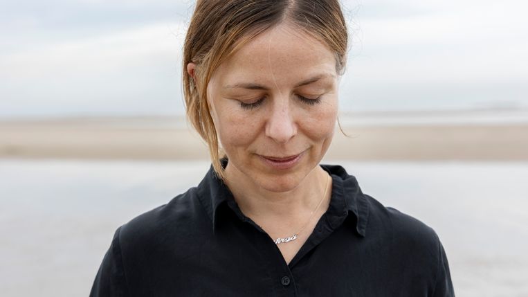 Dichter Maria Barnas: ‘Als je ‘zmazonka!’ zegt, dan krijgt iedereen ...