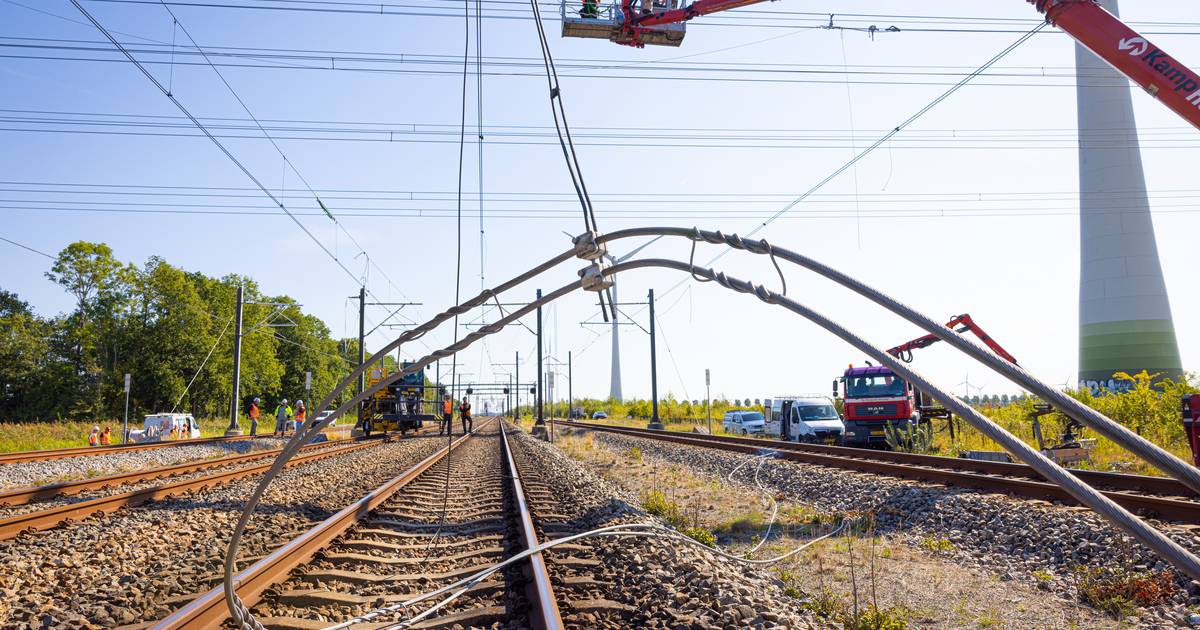Grote stroomstoring Flevoland begint met argeloos omzetten schakelaar ...