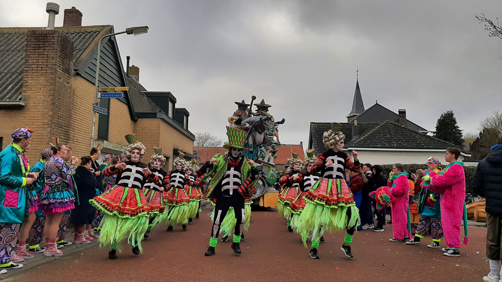 Carnavalsmaandag: de echte bikkels gaan ook in de ochtend door, ook al ...