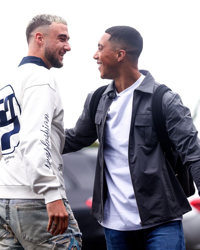 Van Louis Vuitton-vest van meer dan 8.000 euro tot... een t-shirt van ...