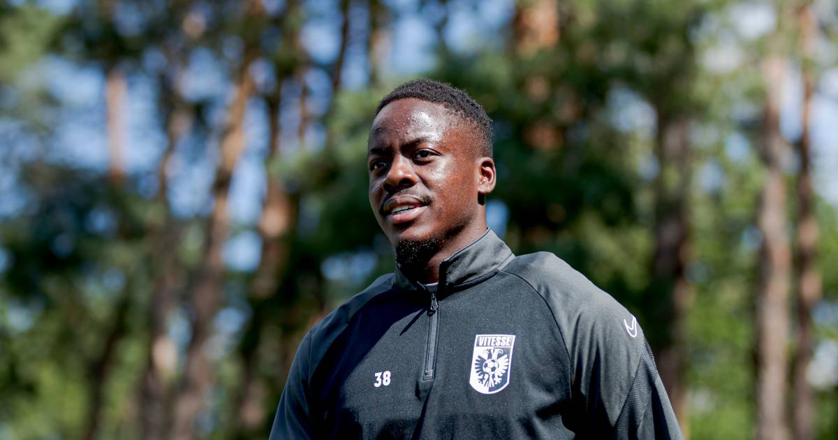 Talent Musaba botst met Vitesse en wil vertrekken | Vitesse ...