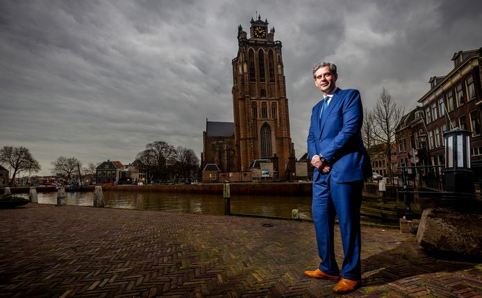Burgemeester is Dordt nog niet zat, maar gaat tóch: ‘Niet veel dingen ...