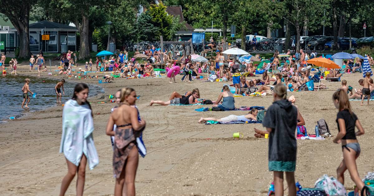 Noord Aa kan net als deel Haagse kust rookvrij worden: ‘Betutteling, waar eindigt dit ...