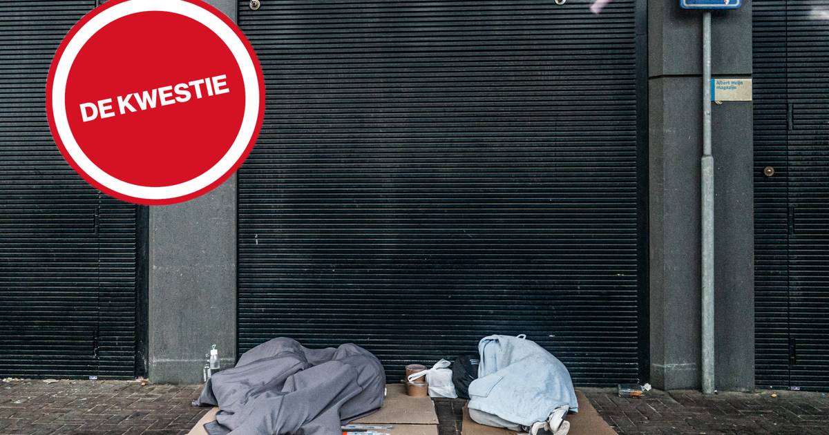 Lezers spreken zich uit over dakloosheid: ‘Politiek, doe onderhand eens ...