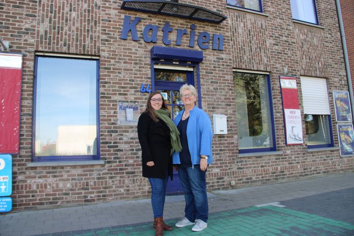 Katrien (63) laat na 31 jaar haar bekende pers- en woonwinkel over aan ...
