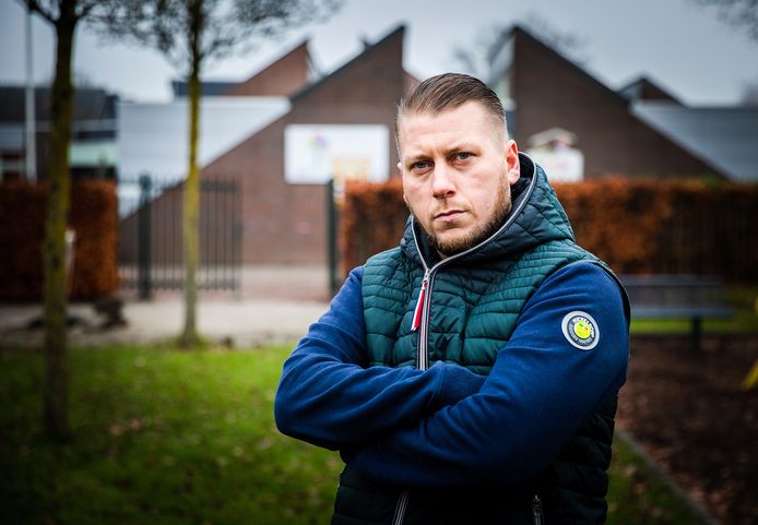 ‘School is zwaar tekort geschoten in zedenzaak docent’ | Hoeksche Waard ...