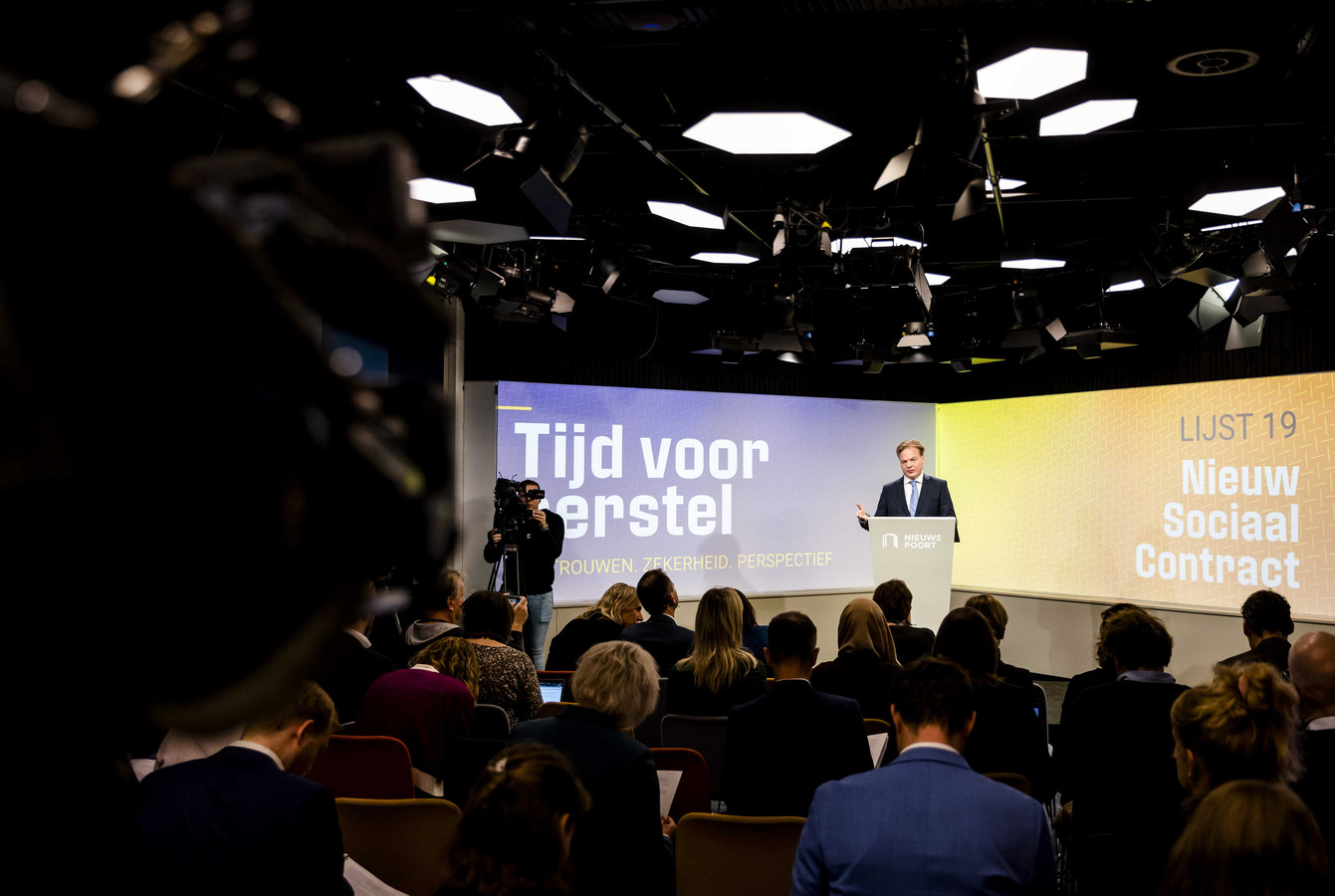 Hoe denken de partijen over de belangrijkste thema's? In acht minuten ben je bij | Foto ...