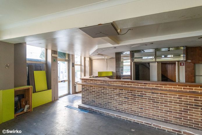 Café De Witte Leeu staat te koop: “Horecazaak sloot 13 jaar geleden ...