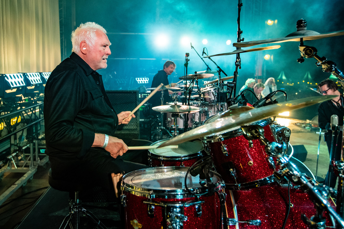 Anekdotes van Earring-drummer Cesar Zuiderwijk: ‘Ik stond daar ...