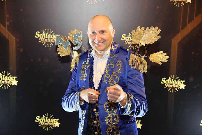 Yves Segers komt ijspiste zondag feestelijk afsluiten | Maldegem | hln.be