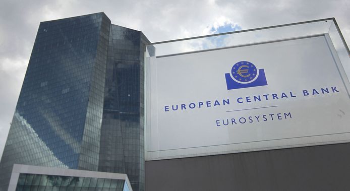 Europese Centrale Bank trekt rente met 0,75 procentpunt op: grootste ...