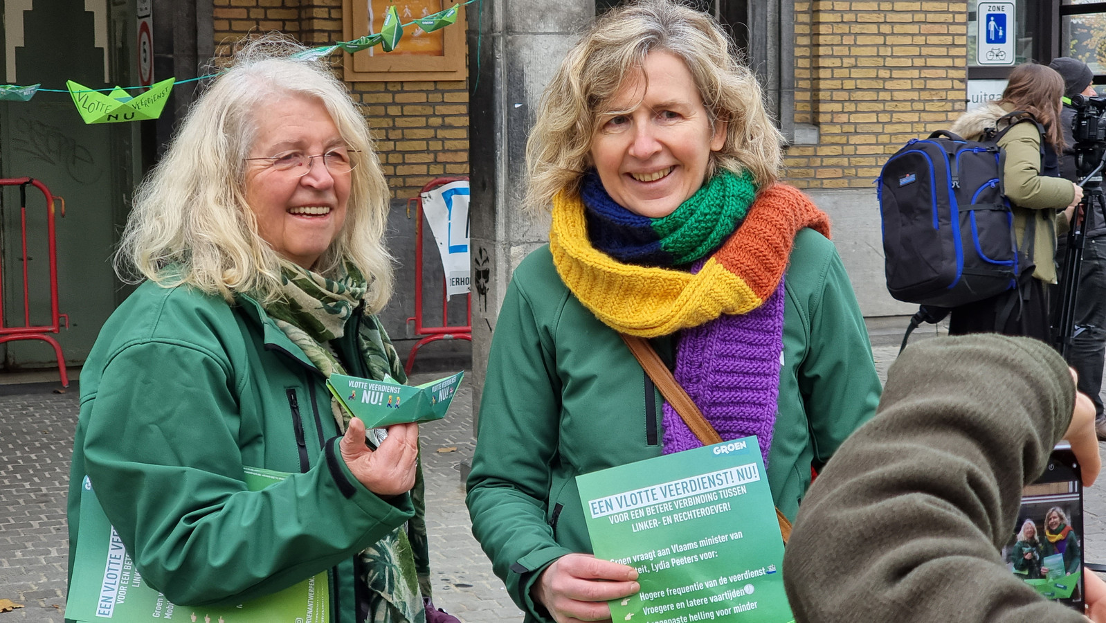 Groen vraagt vlottere veerdienst nu liften aan voetgangerstunnel al ...