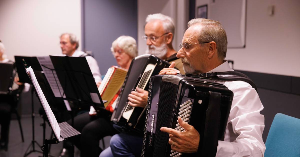 In Sint Willebrord is de liefde voor de accordeon geen lichte kwestie ...