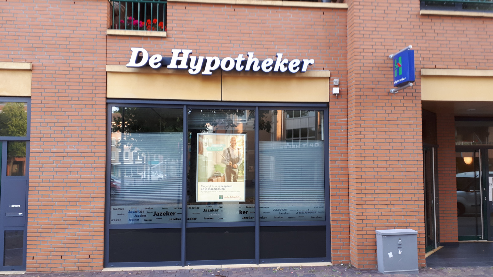 De Hypotheker in Best kan openblijven: akkoord met franchisenemer over ...