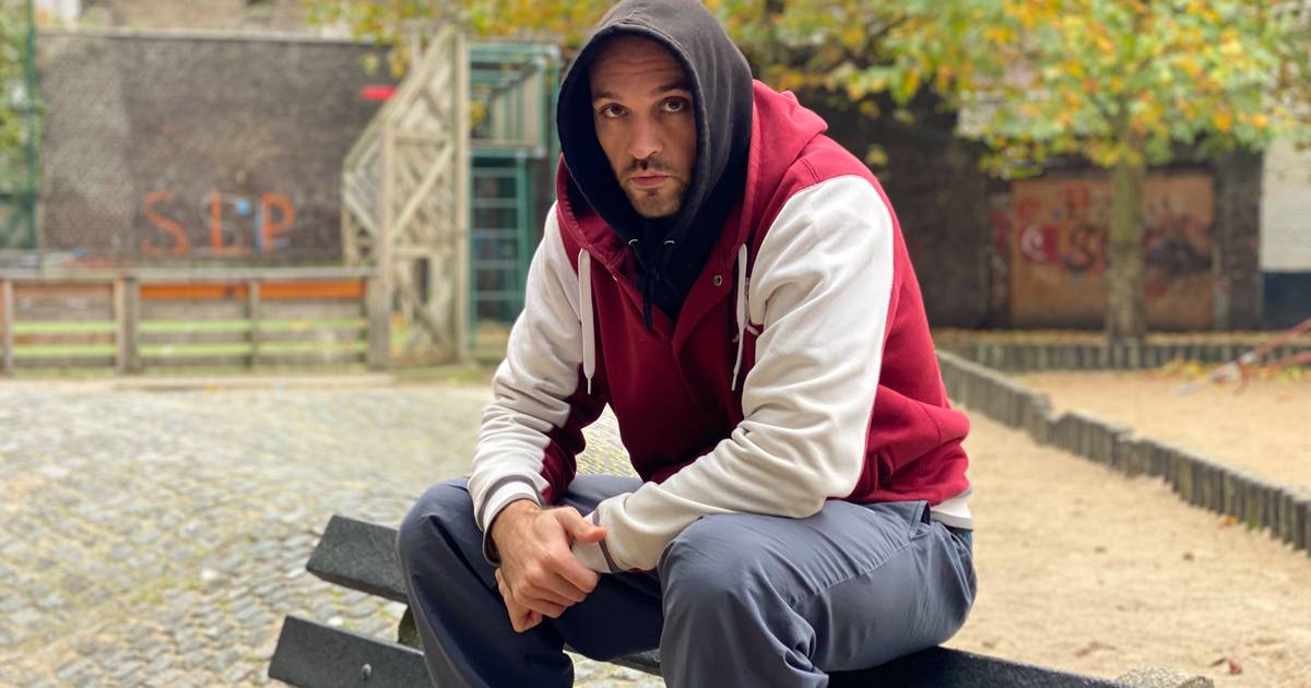 Gentse rapper brengt eerste album uit: “Mijn leerlingen vragen ...