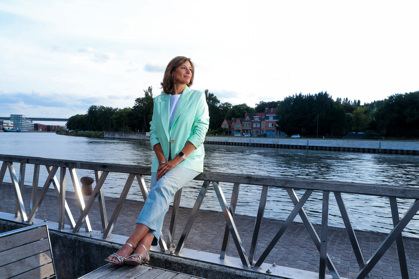 Voormalig nieuwsanker Birgit Van Mol: “Voor elke rimpel wijsheid in de ...