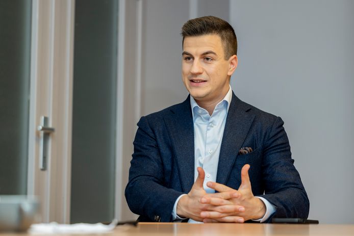 Dries Van Langenhove doorverwezen naar de correctionele rechtbank voor ...