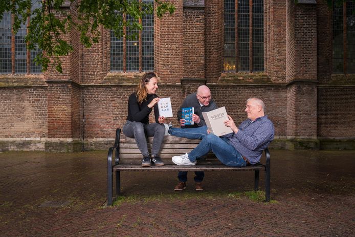‘Boekenfeestje’ met drie Delftse auteurs: verhalen van toen touwtjes ...