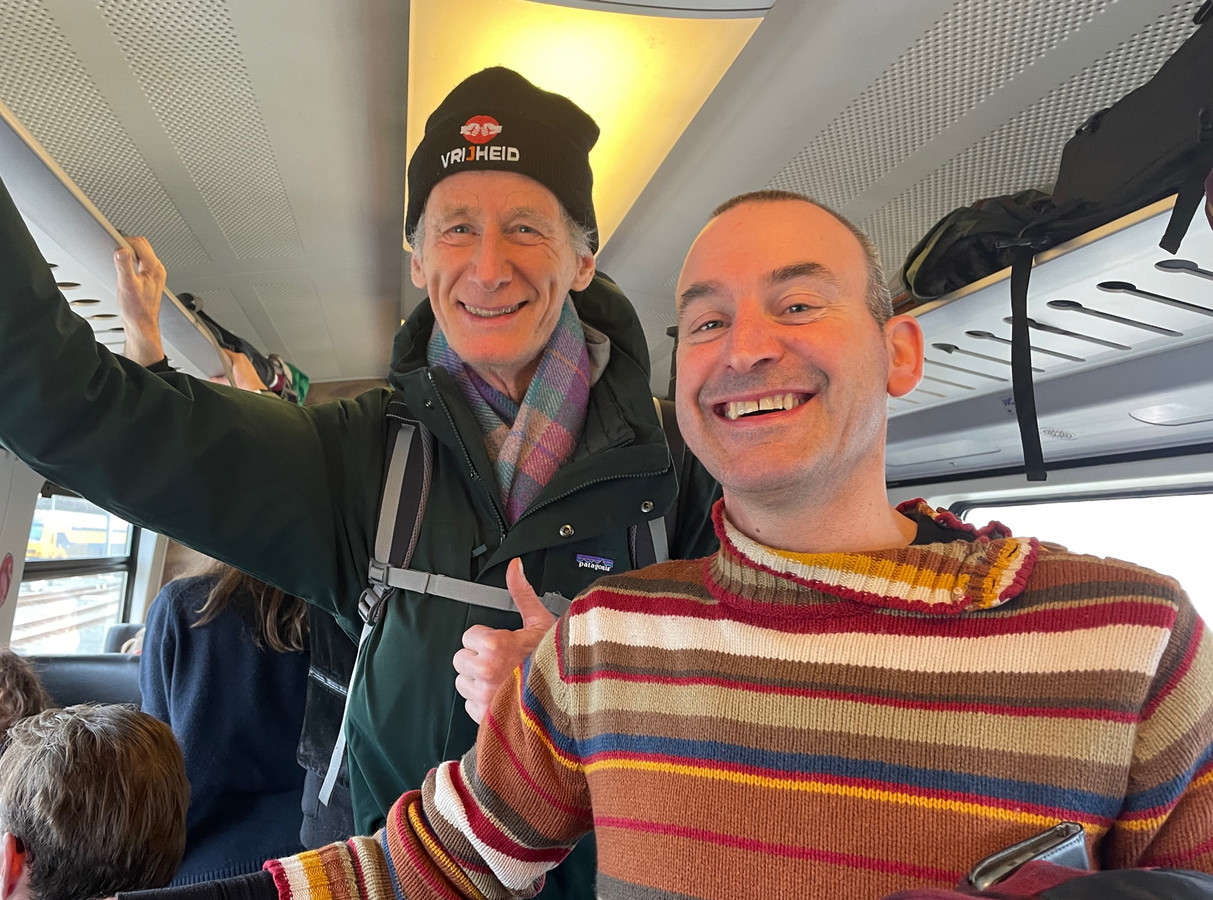 Op pad met demonstranten uit Oost-Nederland naar Den Haag: ‘Mijn ...
