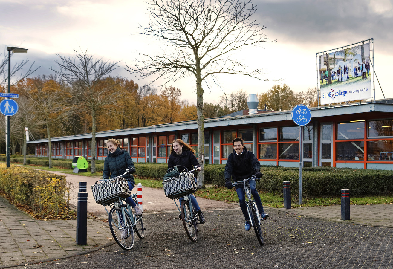 Quarantaines en angst onder leraren zorgen dat scholen moeten ...