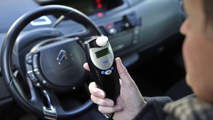 Alcoholslot in 2022 verplicht in nieuwe auto's, plus nog acht systemen ...