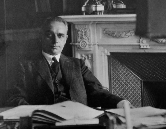 Liers oud-minister Arthur Vanderpoorten stierf exact 75 jaar geleden in ...