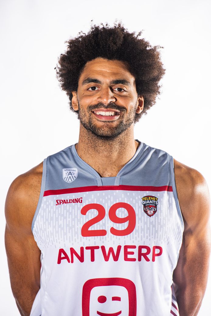 Vijf titels met Oostende stillen honger van Jean-Marc Mwema niet: “Pas ...