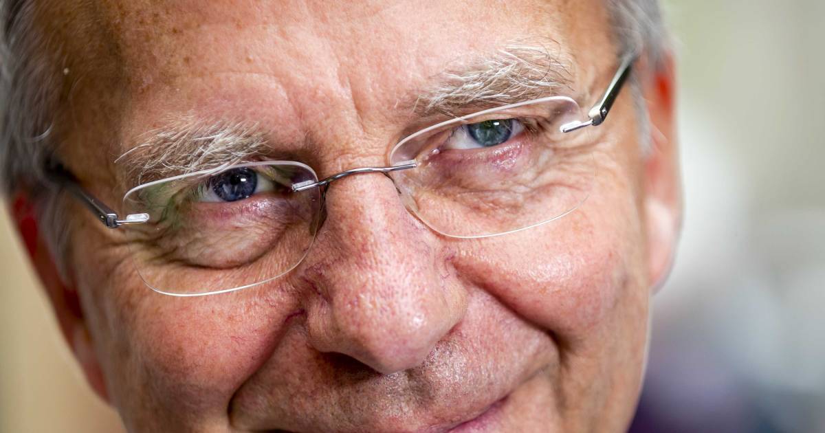 Kamp: Ik ga meer functies in zorg uitvoeren | Politiek | AD.nl Kamp: Ik ga meer functies in zorg uitvoeren | Politiek | AD.nl