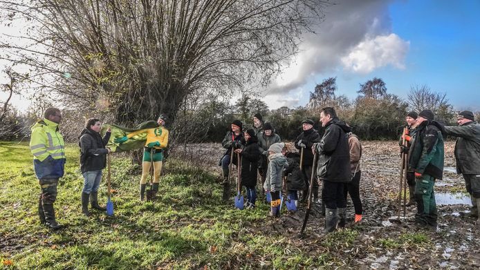 1.800 bomen aangeplant op terrein Ieperse kazerne | Ieper | hln.be