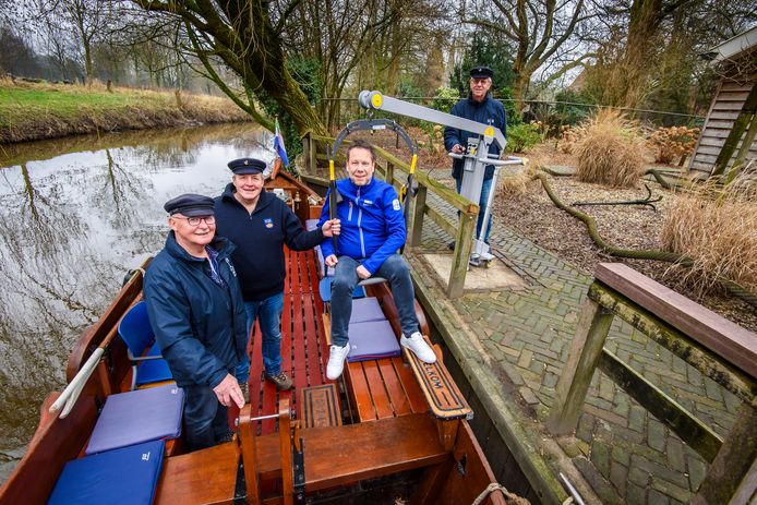 Plan B: rolstoelers en rollatorgebruikers met tillift in en uit de ...