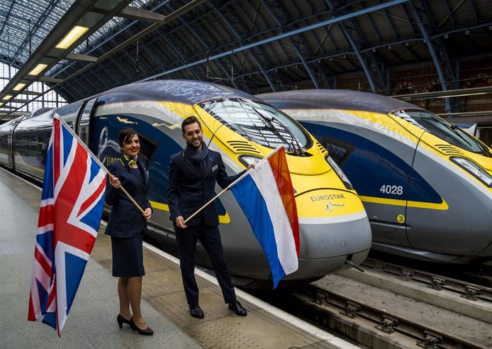 Eurostar-reiziger vanuit Amsterdam moet straks in Brussel paspoort tonen, reis naar Londen duurt ...