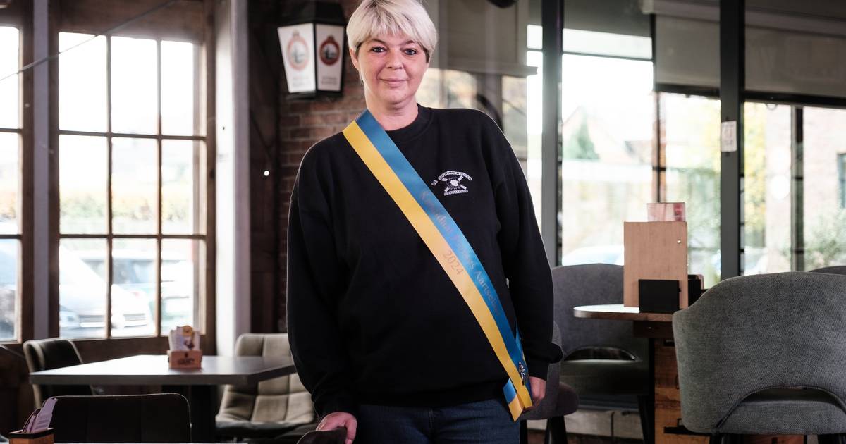 Dankzij Petra (53) heeft Aartselaar weer nieuwe Prinses Carnaval: “Ik ...