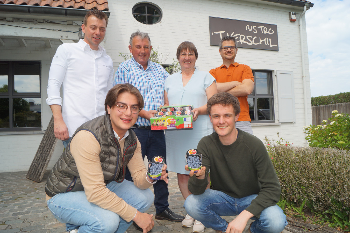 Eerste West-Vlaamse blauwe besjes op de kaart bij ‘t Verschil | Foto ...