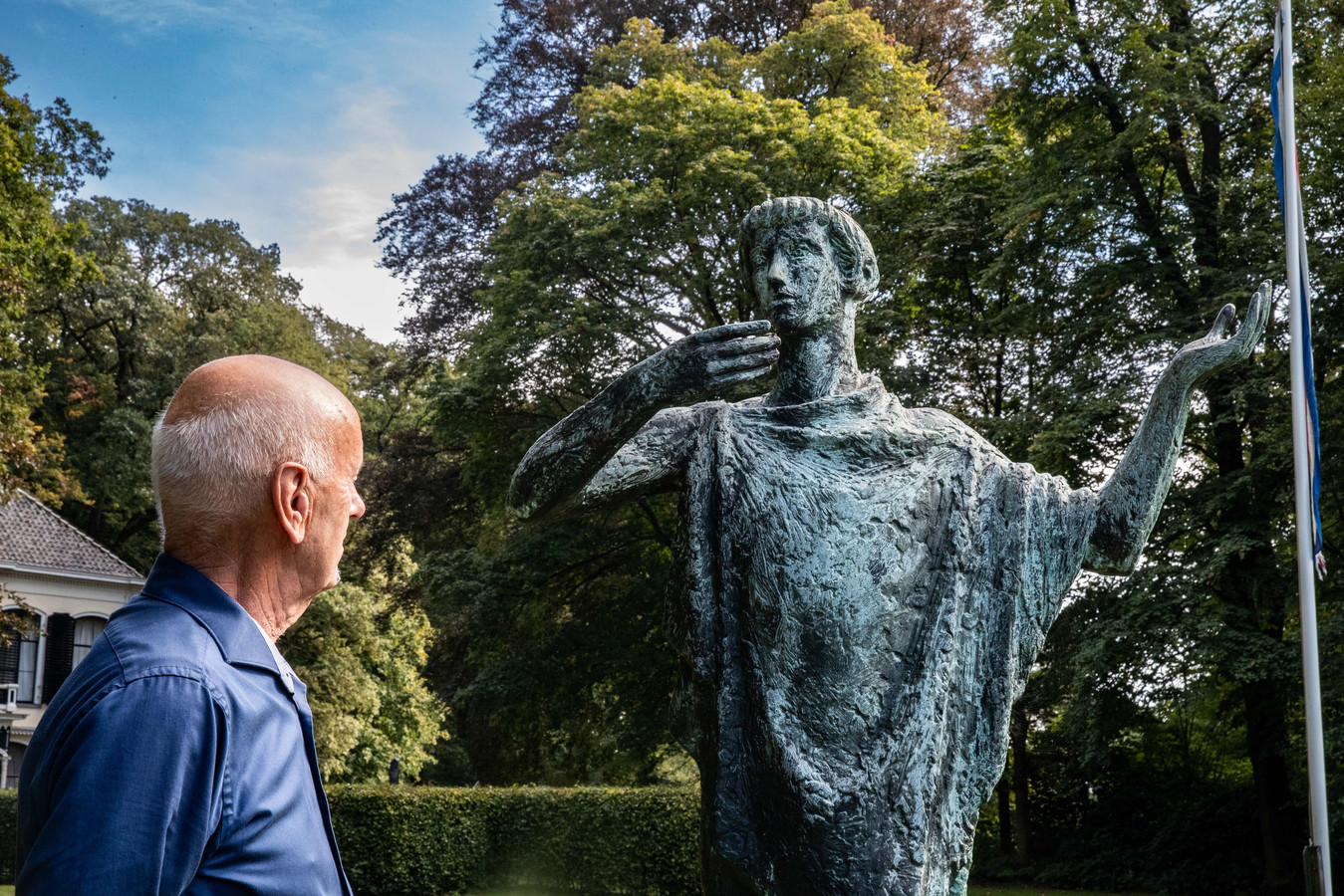 Eibert redt bijzondere beelden uit kelder: ‘Romeinse jongen’ en ‘Grieks ...