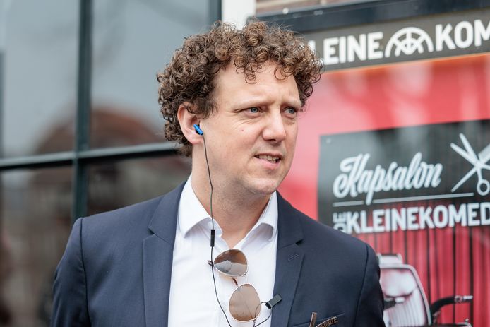 Jochem Myjer weer gelukkig in de liefde: ‘Nieuwe lente, nieuw begin ...