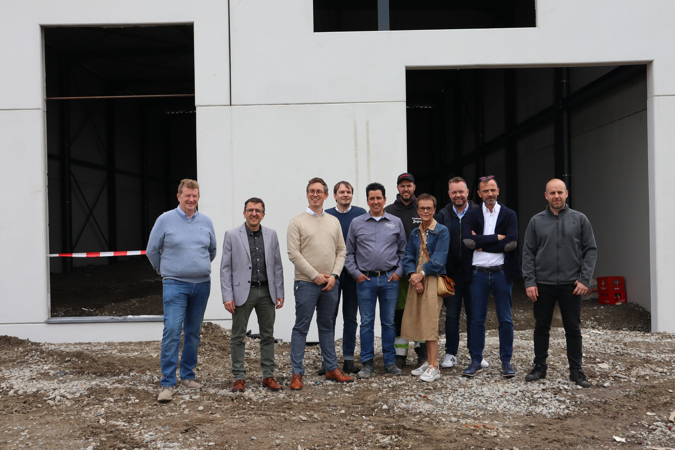 Na jarenlange vertraging: eerste ondernemer bouwt in kmo-zone Winning ...