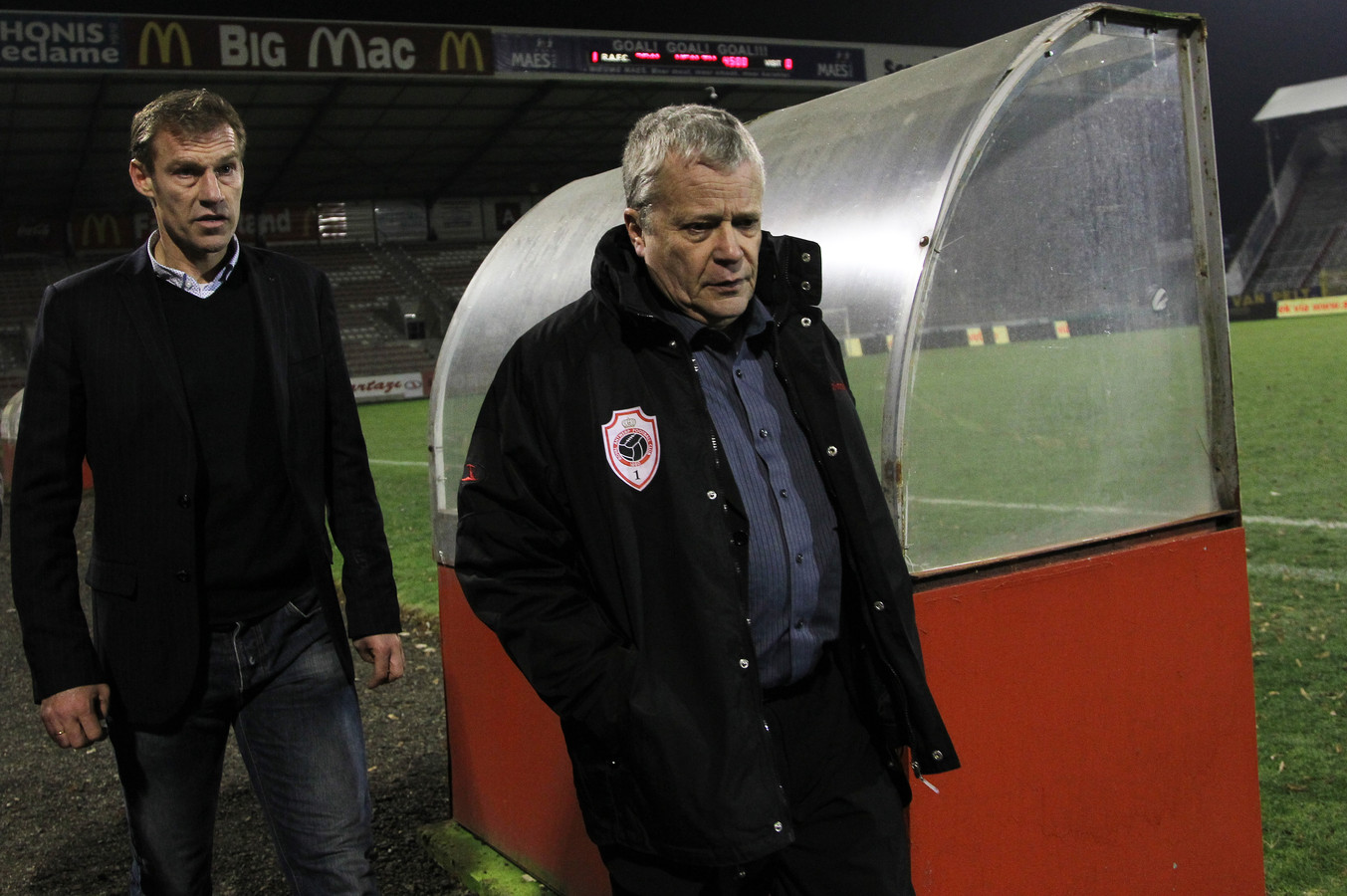 Van tweedeklasser zonder centen tot bijna-kampioen, ex-bestuurslui zijn ...